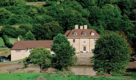 Lutyens-inspired Chitcombe House Wins Georgian Group Architectural ...